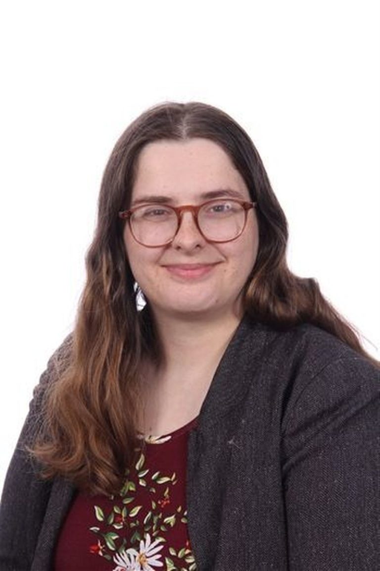 Associate Staff - Girlington Primary School